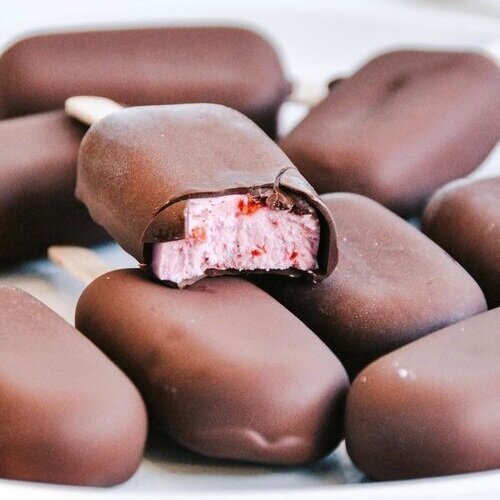 Emma's Vegan Strawberry Mini Magnums Recipe | Free Recipes by Emma ...