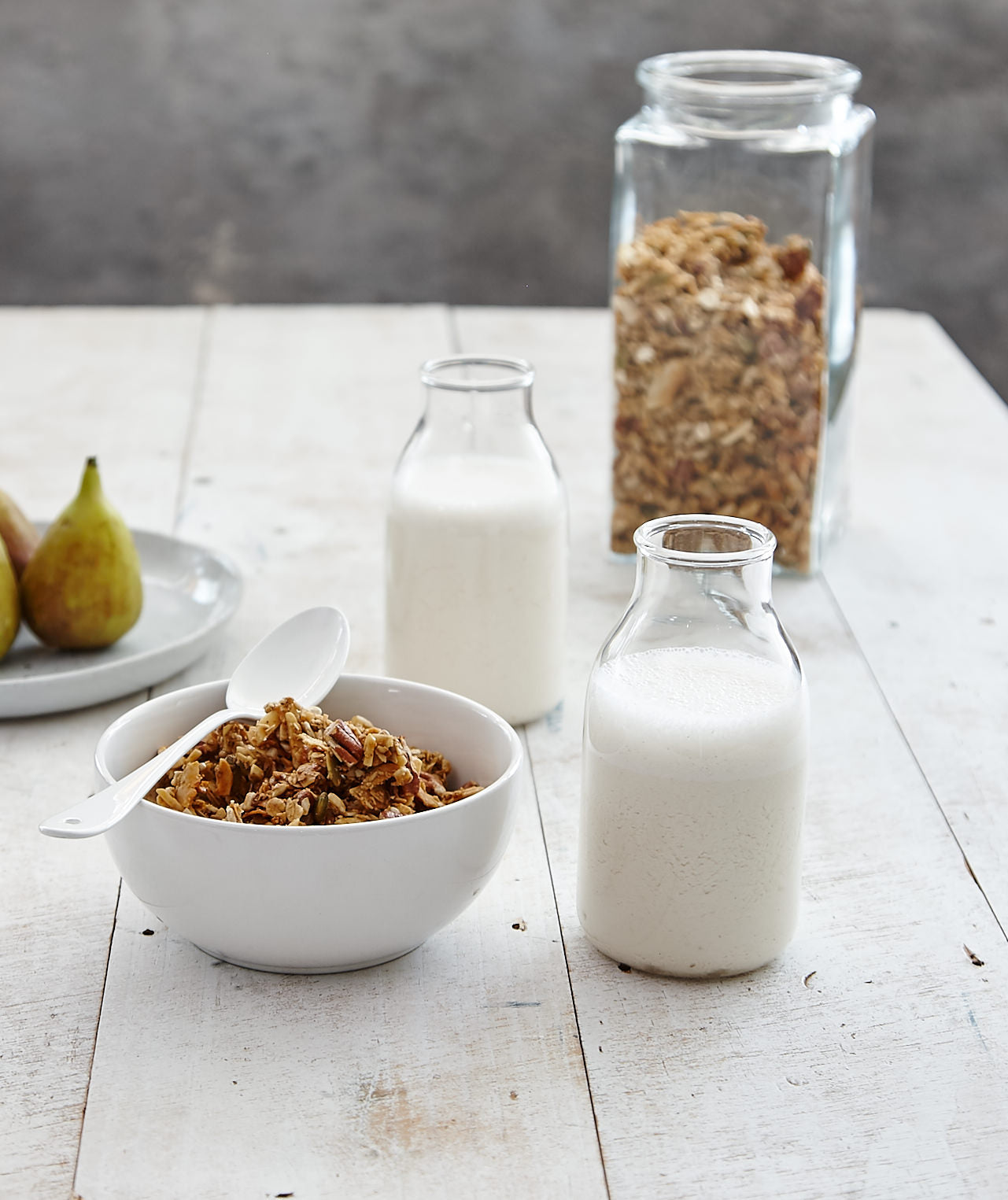 Macadamia Milk in the Thermomix | Recipe – alyce alexandra