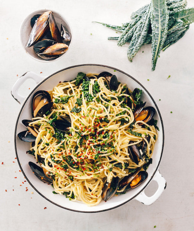 One-Bowl Mussel Spaghetti | Recipe – alyce alexandra